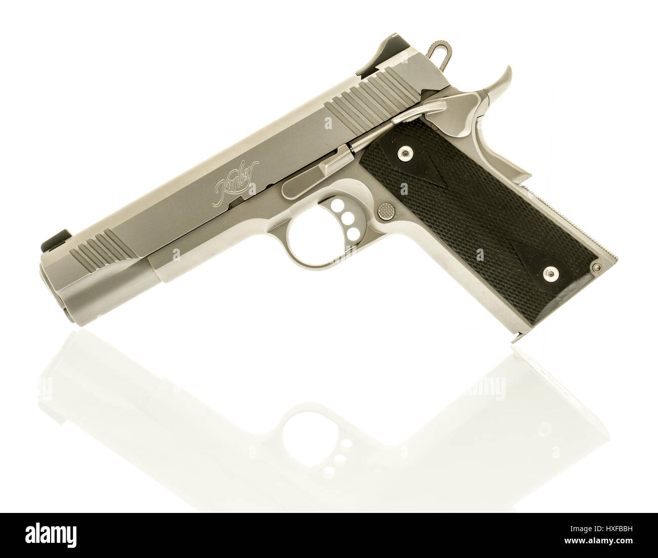 1911 handgun hi-res stock photography and images - Alamy