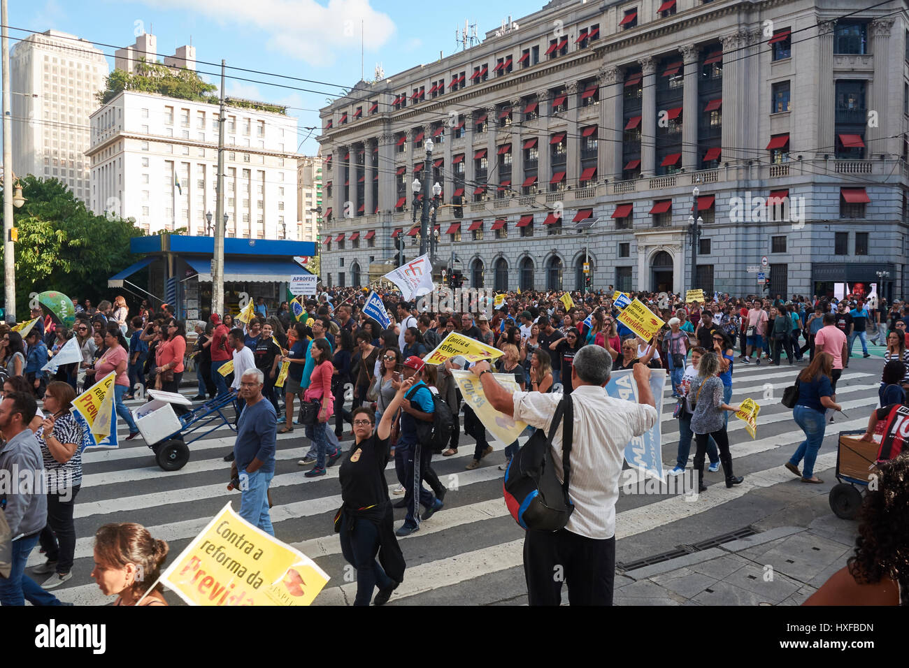 Sao paulo brazil march hi-res stock photography and images - Alamy
