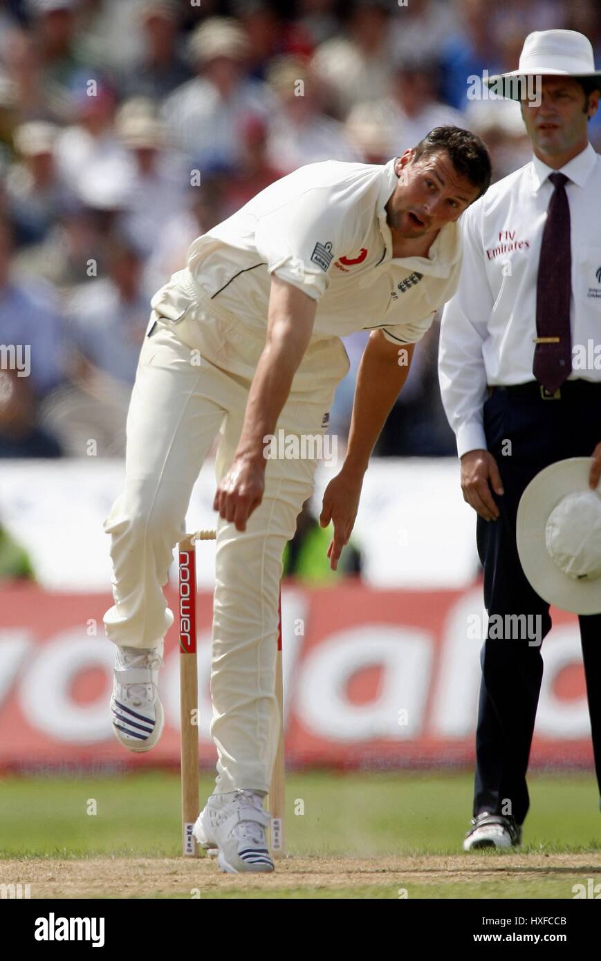 STEVE HARMISON ENGLAND & DURHAM CCC OLD TRAFFORD MANCHESTER ENGLAND 27 July 2006 Stock Photo - Alamy