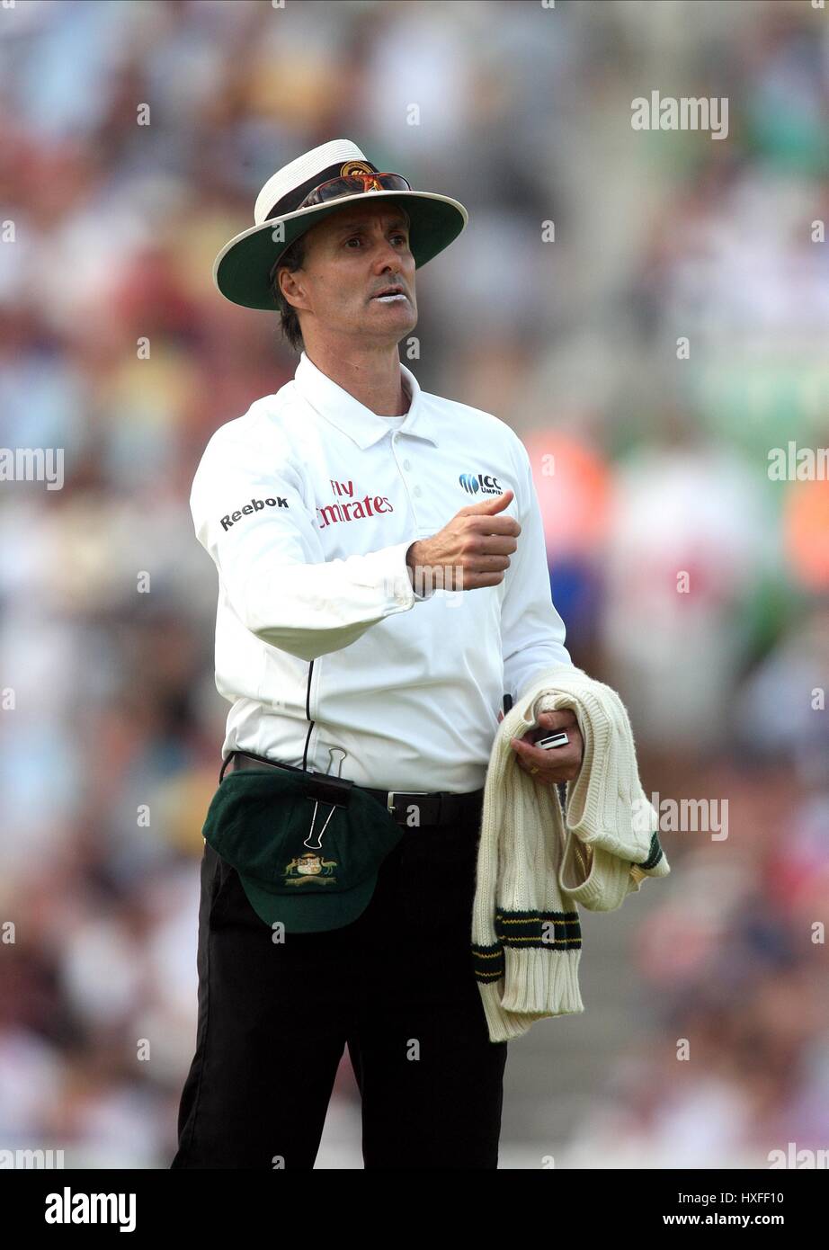 BILLY BOWDEN CRICKET UMPIRE THE BRIT OVAL LONDON ENGLAND 20 August 2009 ...