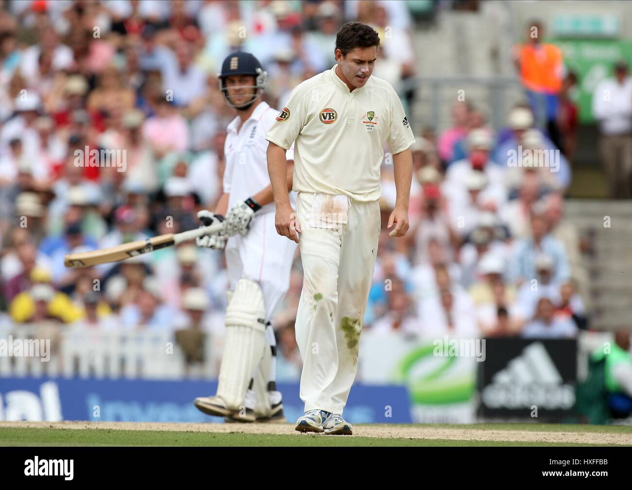 MARCUS NORTH & JONATHAN TROTT ENGLAND V AUSTRALIA THE BRIT OVAL LONDON ...