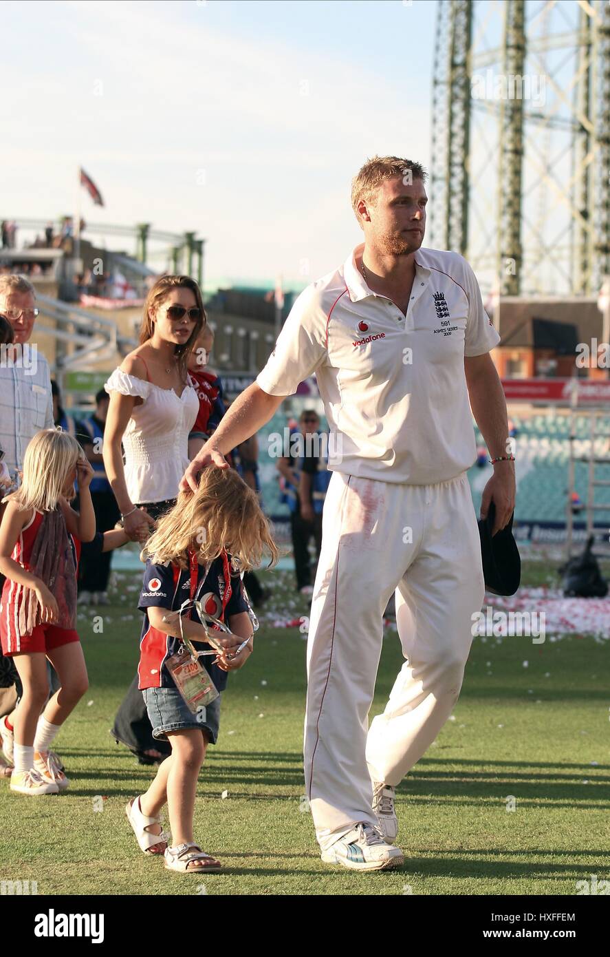 ANDREW FLINTOFF DAUGHTER HOLLY ENGLAND & LANCASHIRE CCC THE BRIT OVAL ...