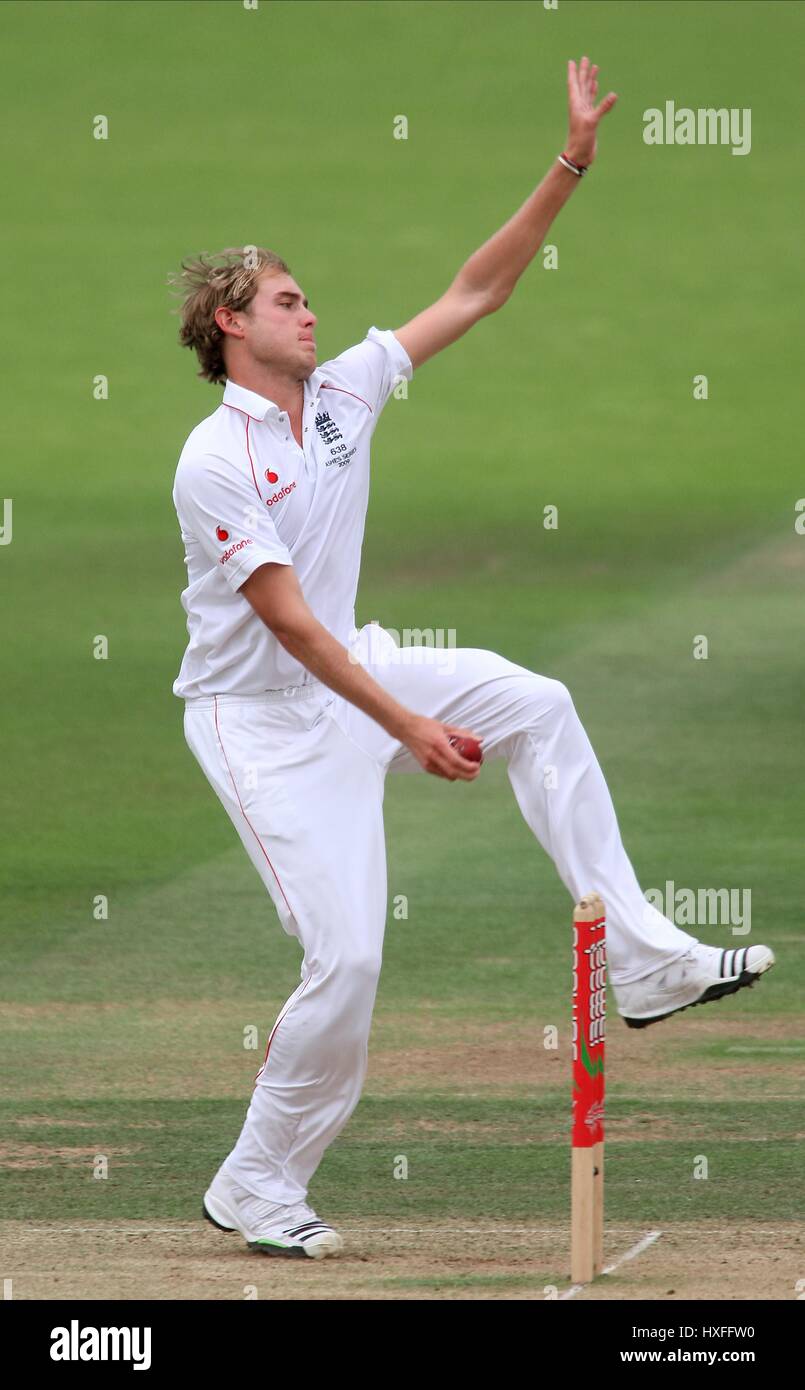 Stuart broad england cricket hi-res stock photography and images - Alamy