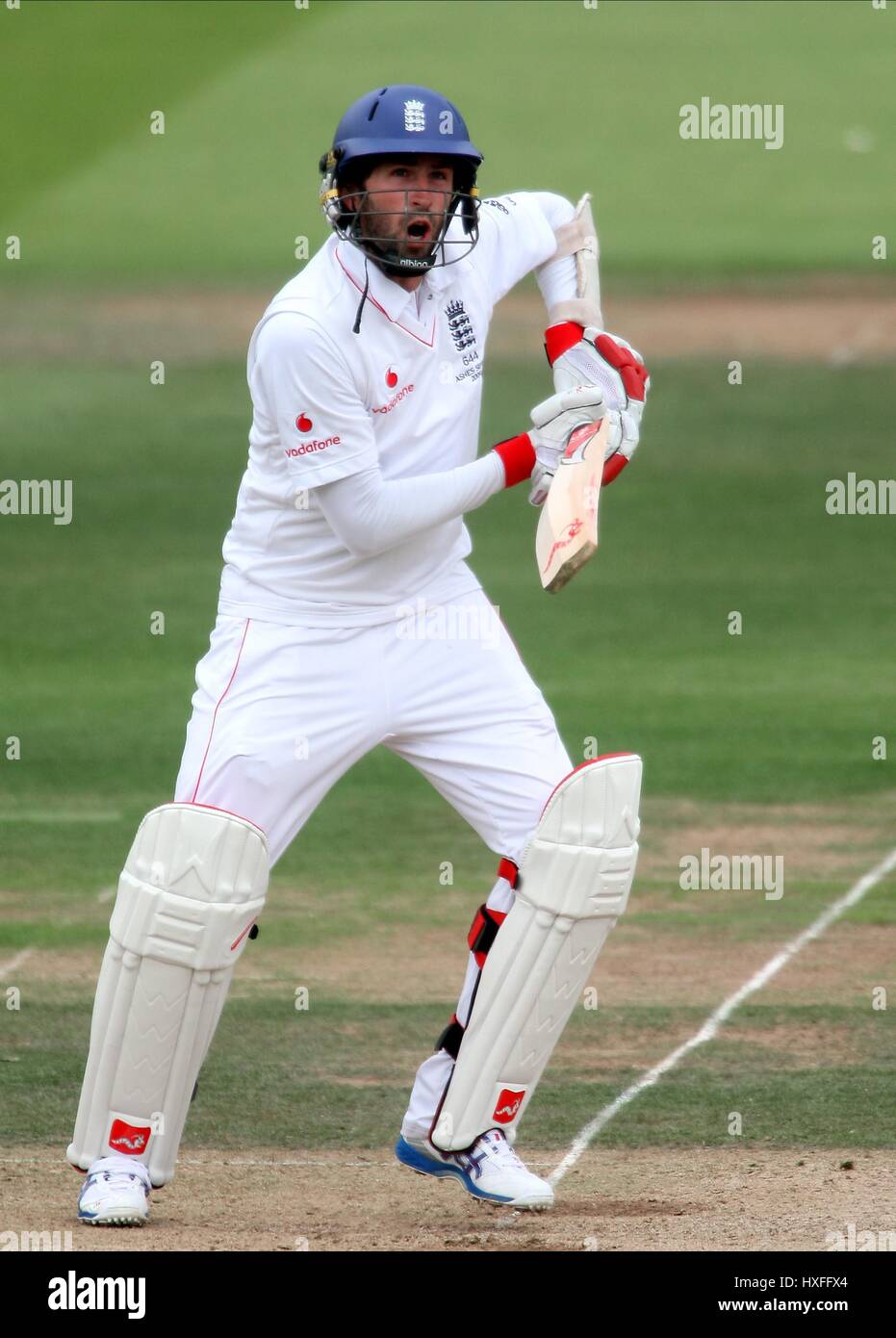 Cricket graham onions hi-res stock photography and images - Alamy