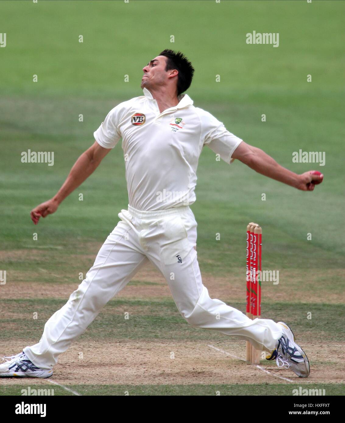 Mitchell Johnson Bowling Action