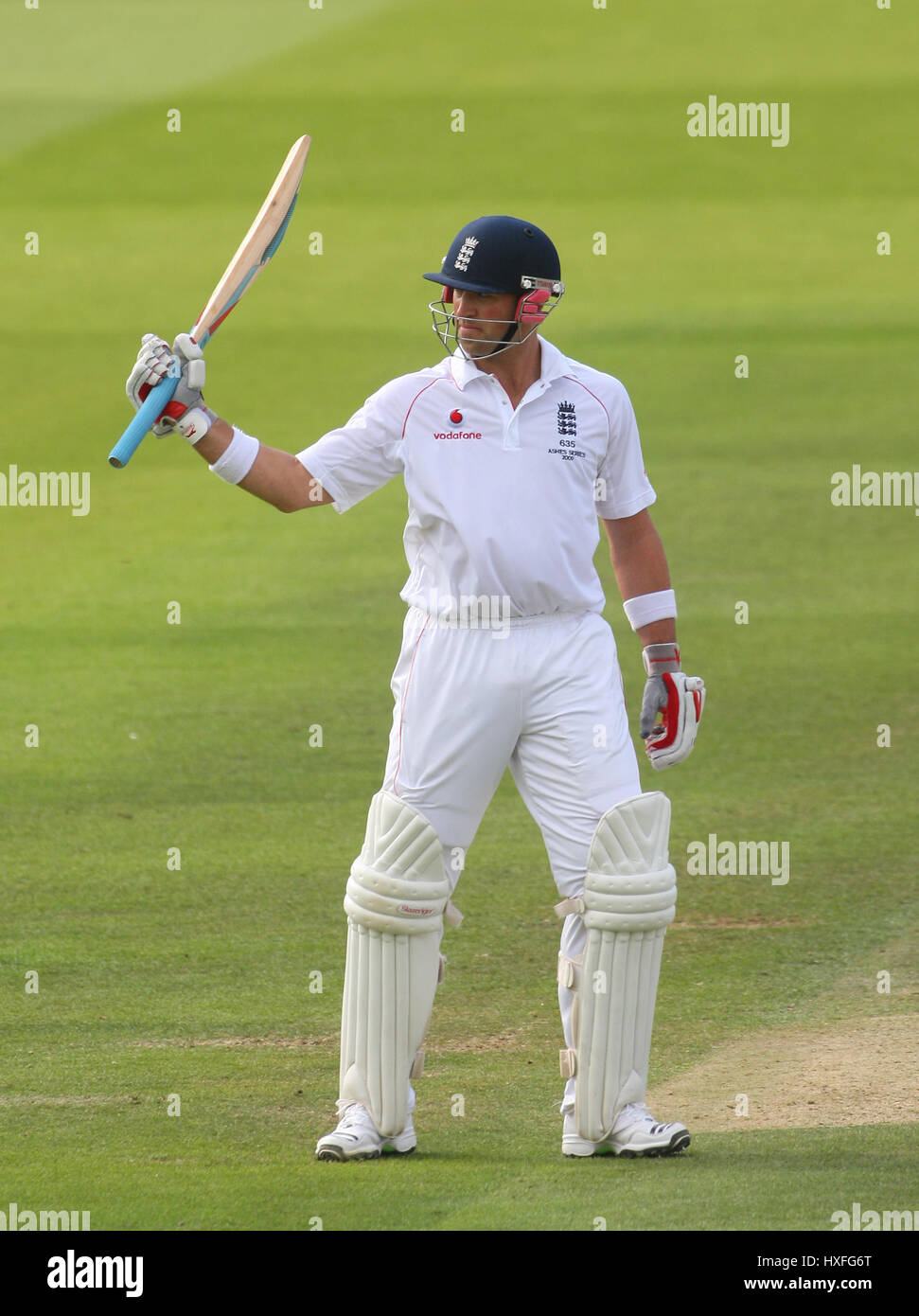 MATT PRIOR CELEBRATES HIS 50 ENGLAND V AUSTRALIA LORDS LONDON ENGLAND ...