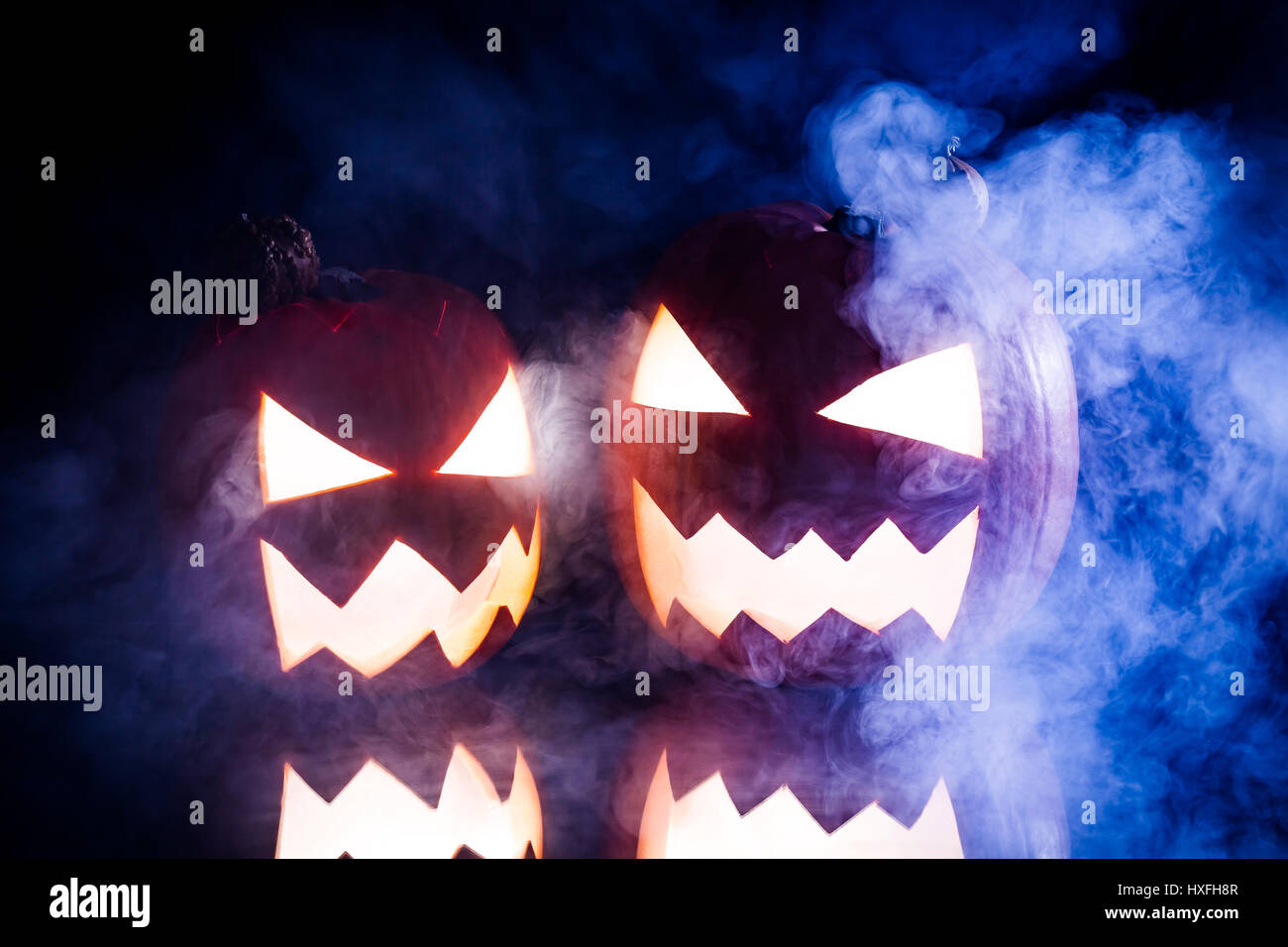 Smoking pumpkins hi-res stock photography and images - Alamy