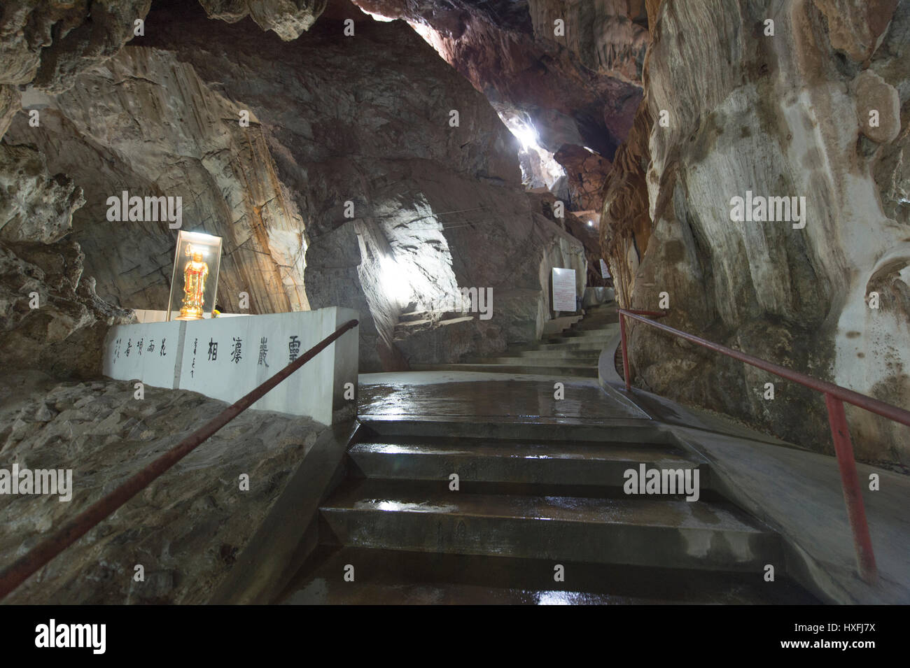 Perak Tong is a Chinese Buddhist temple built within a limestone cave ...