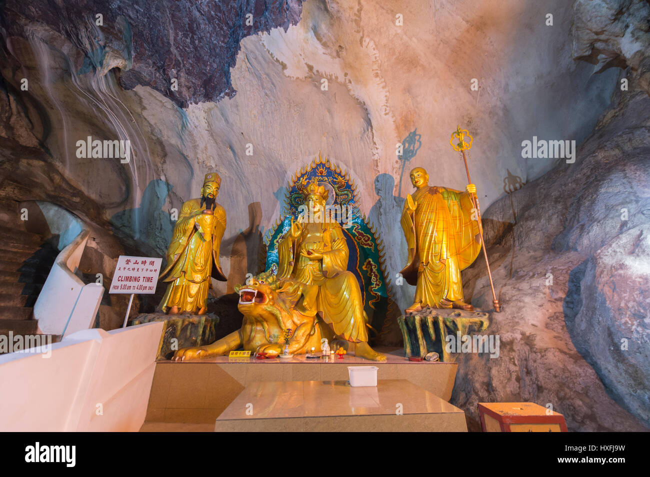 Perak Tong is a Chinese Buddhist temple built within a limestone cave ...
