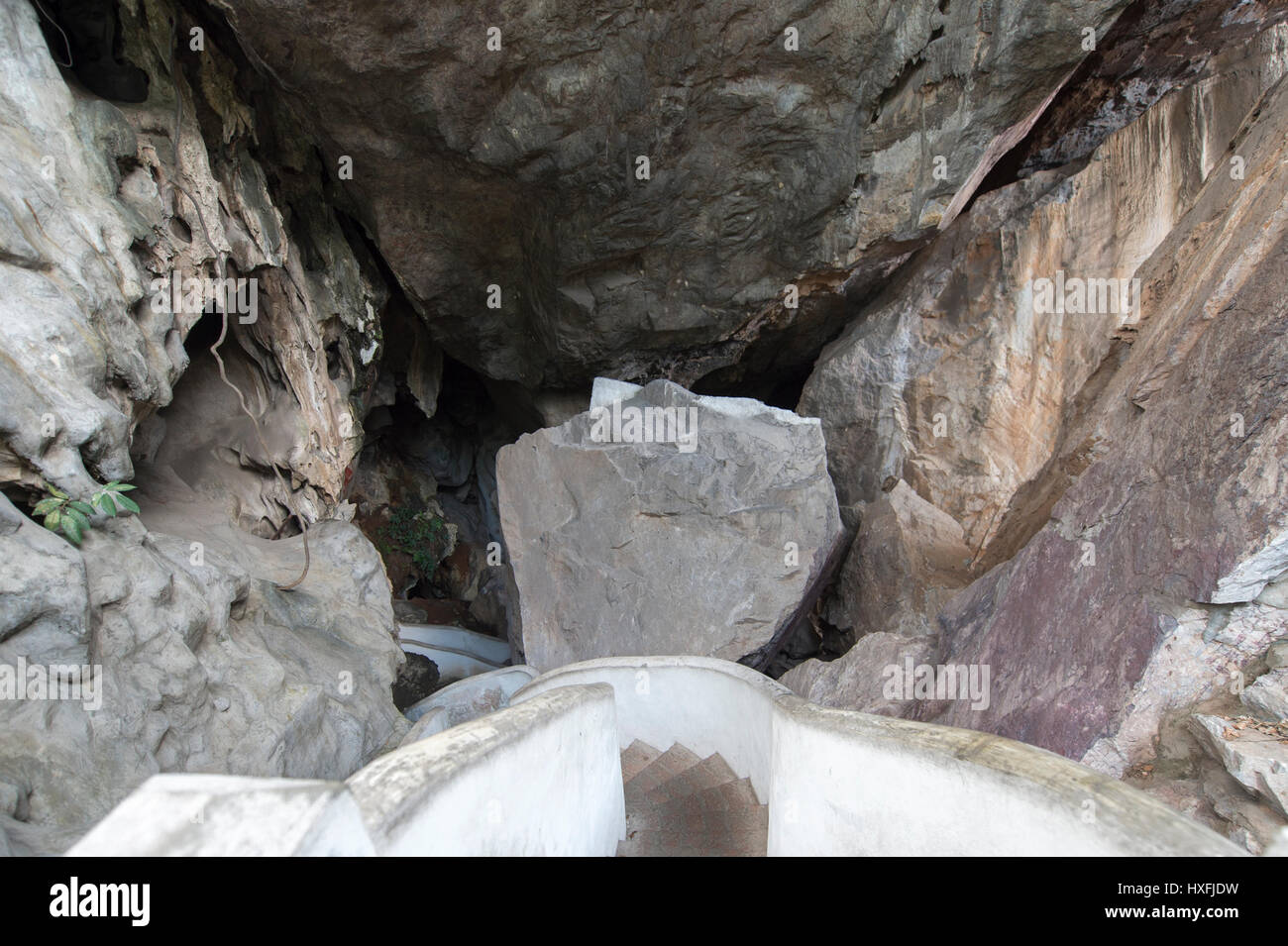 Perak Tong is a Chinese Buddhist temple built within a limestone cave ...