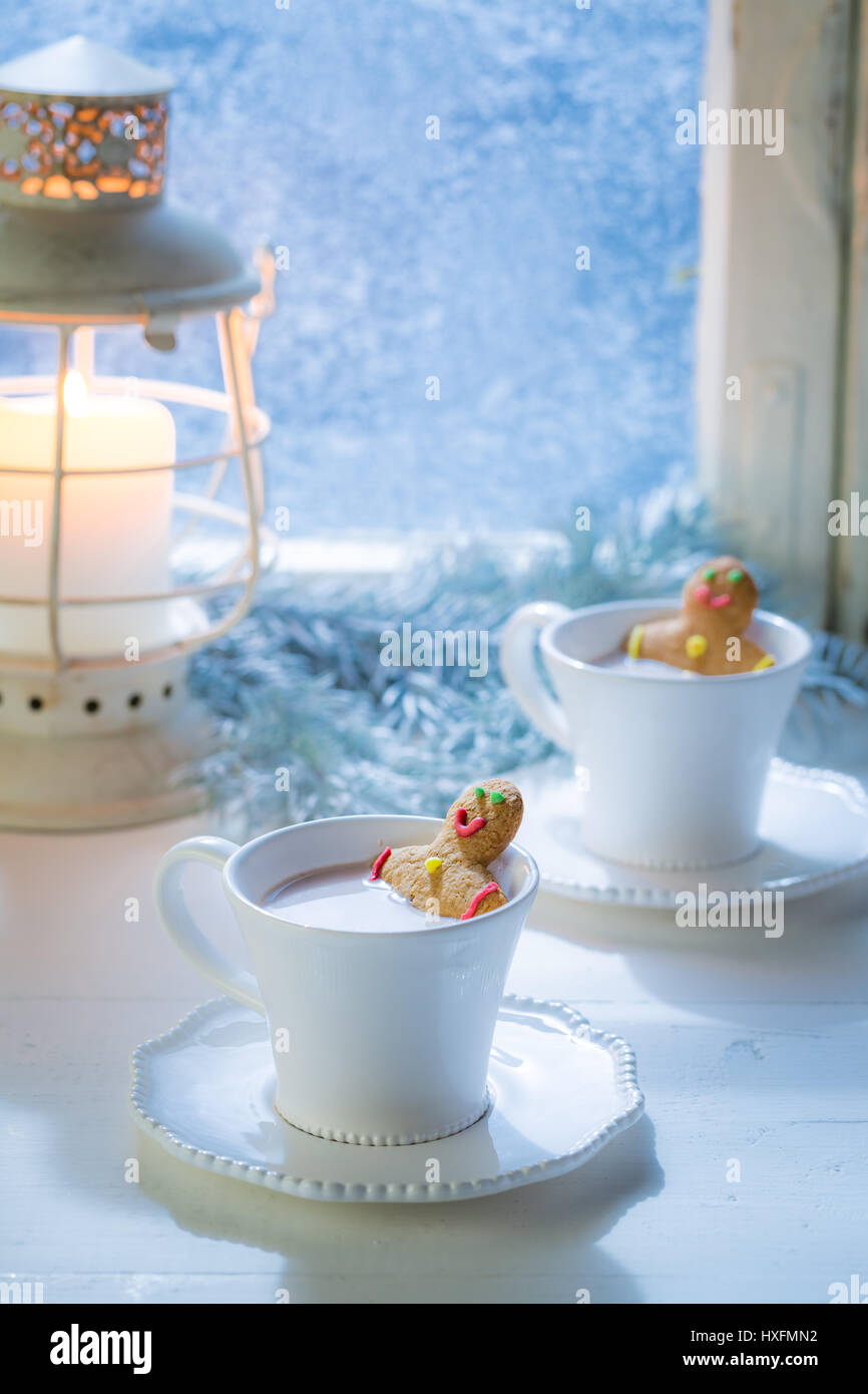 Gingerbread relaxing hi-res stock photography and images - Alamy