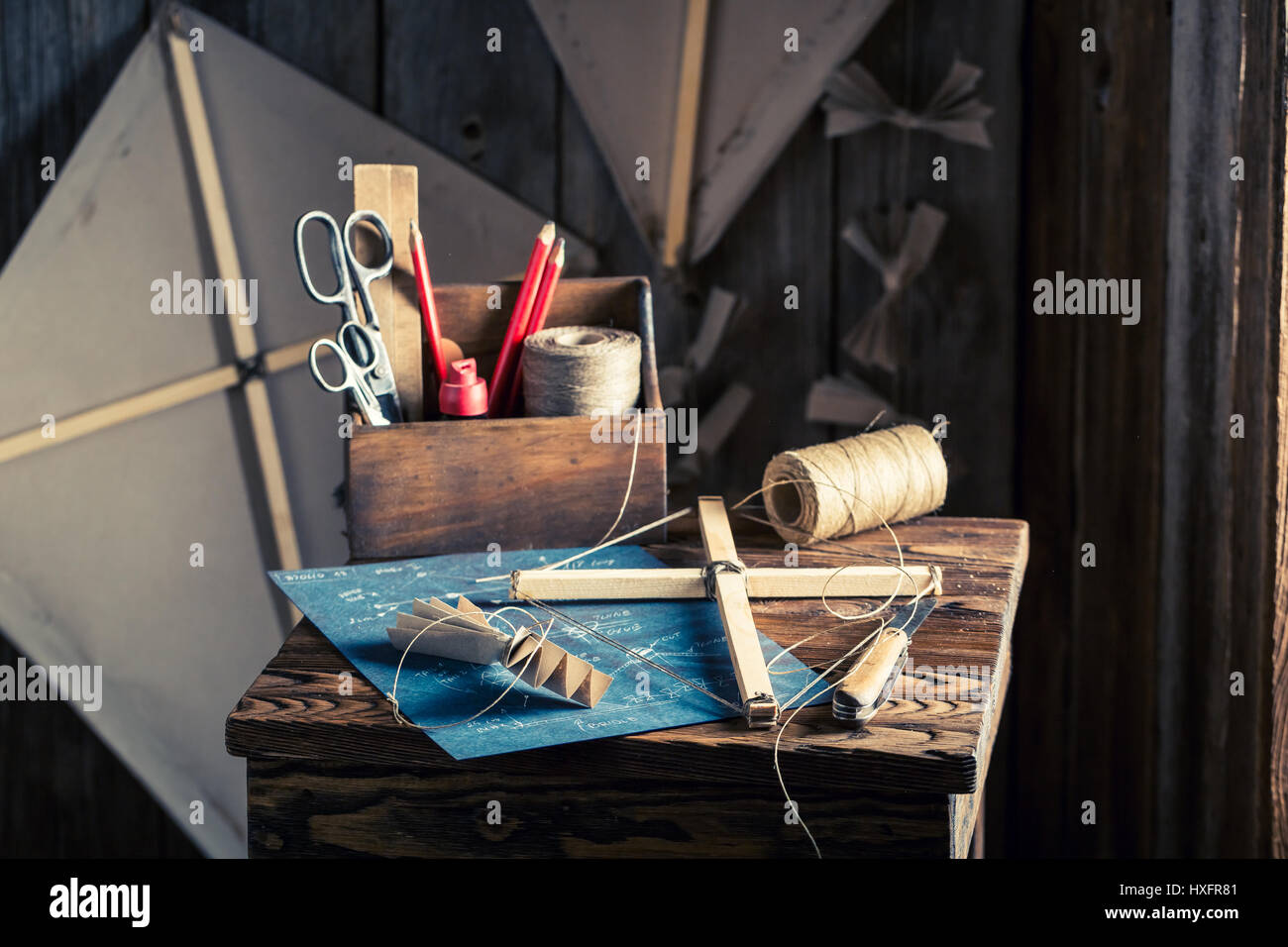 Old kite and elements to construct it Stock Photo - Alamy