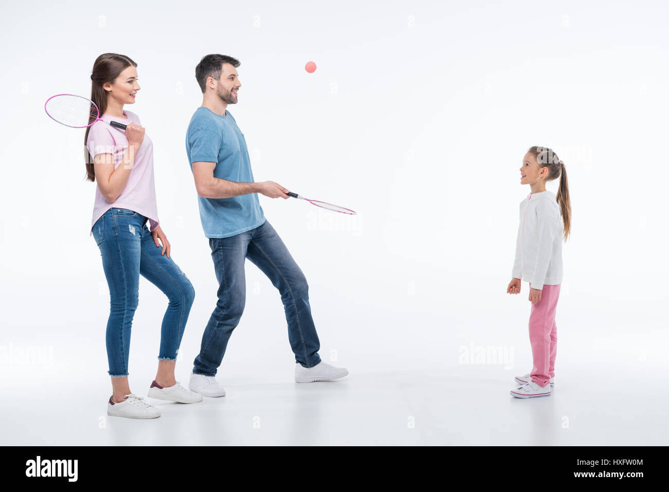 Family playing badminton hi-res stock photography and images - Alamy
