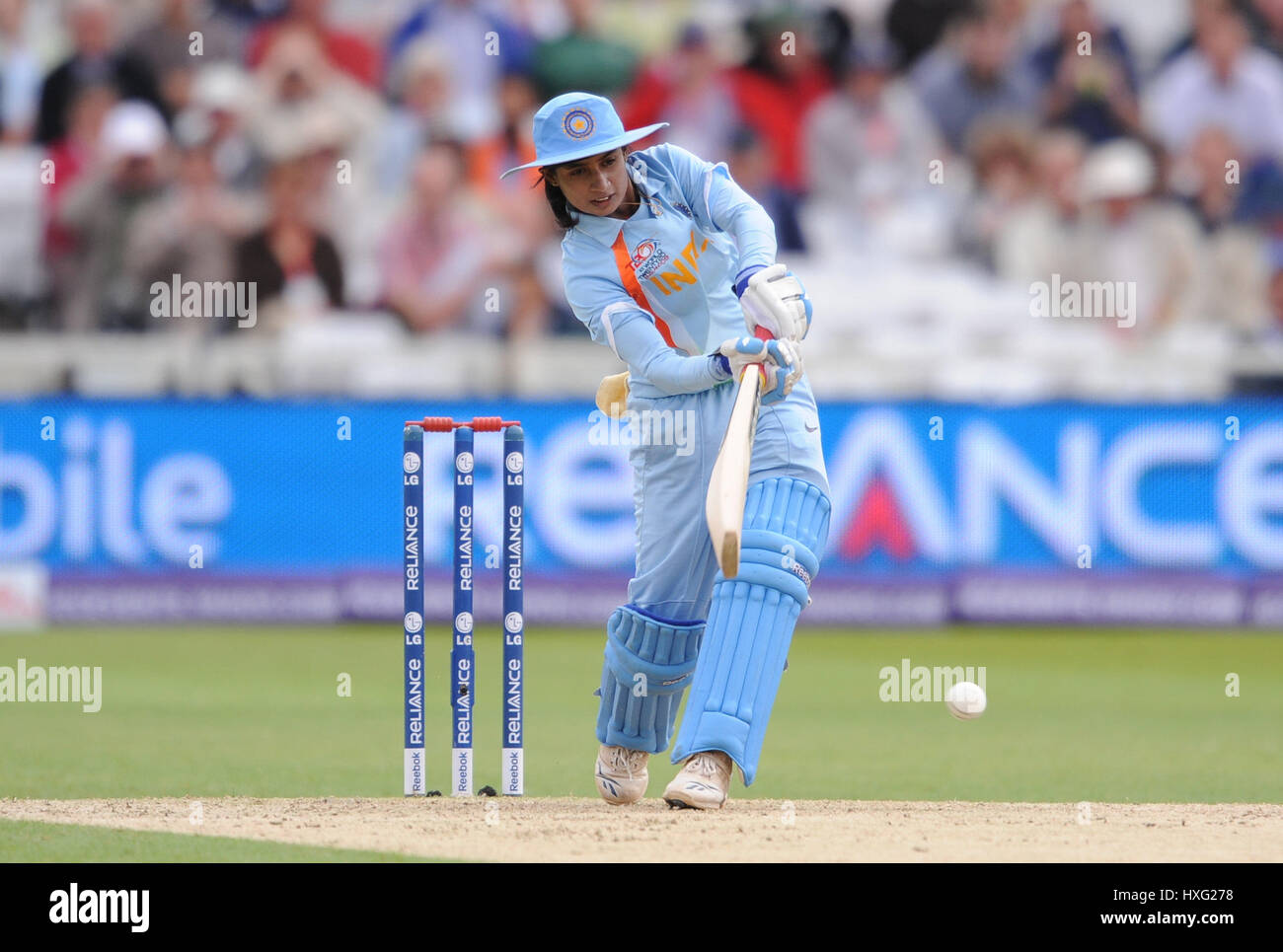 England women v india women hi-res stock photography and images - Alamy