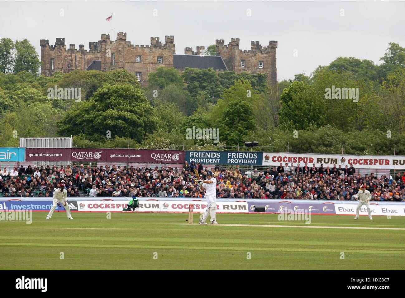 Lumley castle hi-res stock photography and images - Alamy