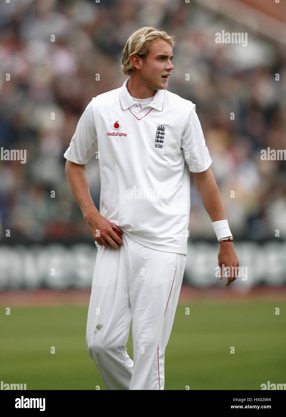 STUART BROAD ENGLAND & NOTTINGHAMSHIRE TRENT BRIDGE NOTTINGHAM ENGLAND ...