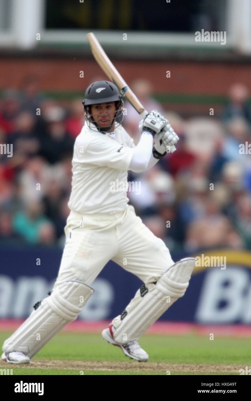 Ross taylor and cricket hi-res stock photography and images - Alamy