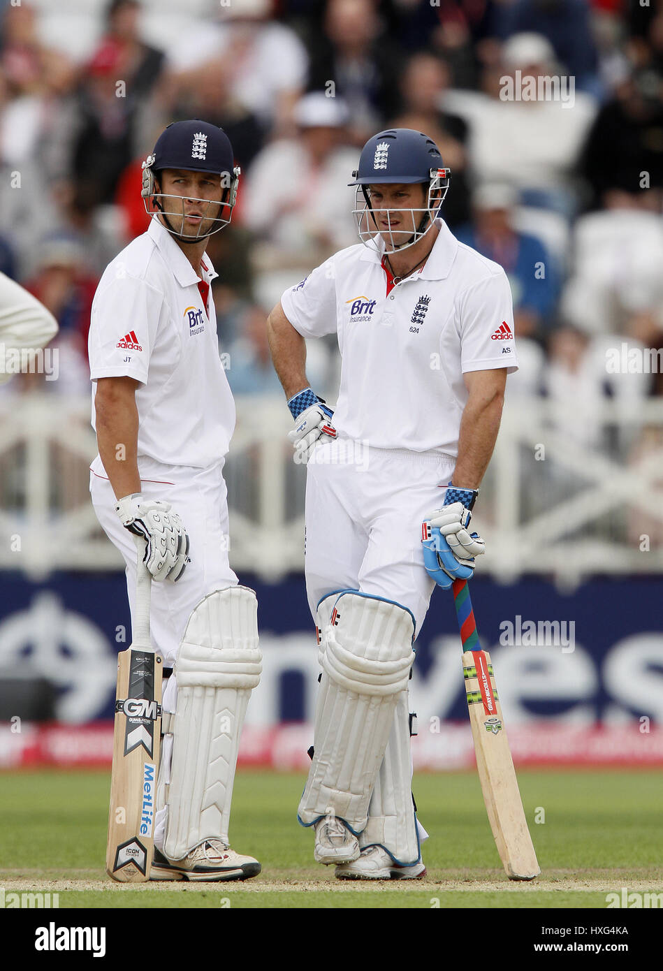 JONATHAN TROTT & ANDREW STRAUS ENGLAND V PAKISTAN 1ST NPOWER TRENT ...