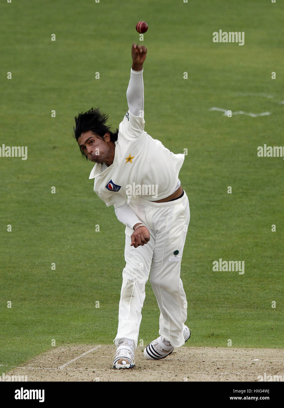 MOHAMMAD AAMER PAKISTAN PAKISTAN HEADINGLEY LEEDS ENGLAND 21 July 2010 ...