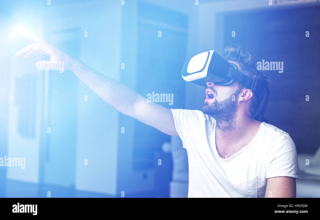 Virtual device hi-res stock photography and images - Alamy