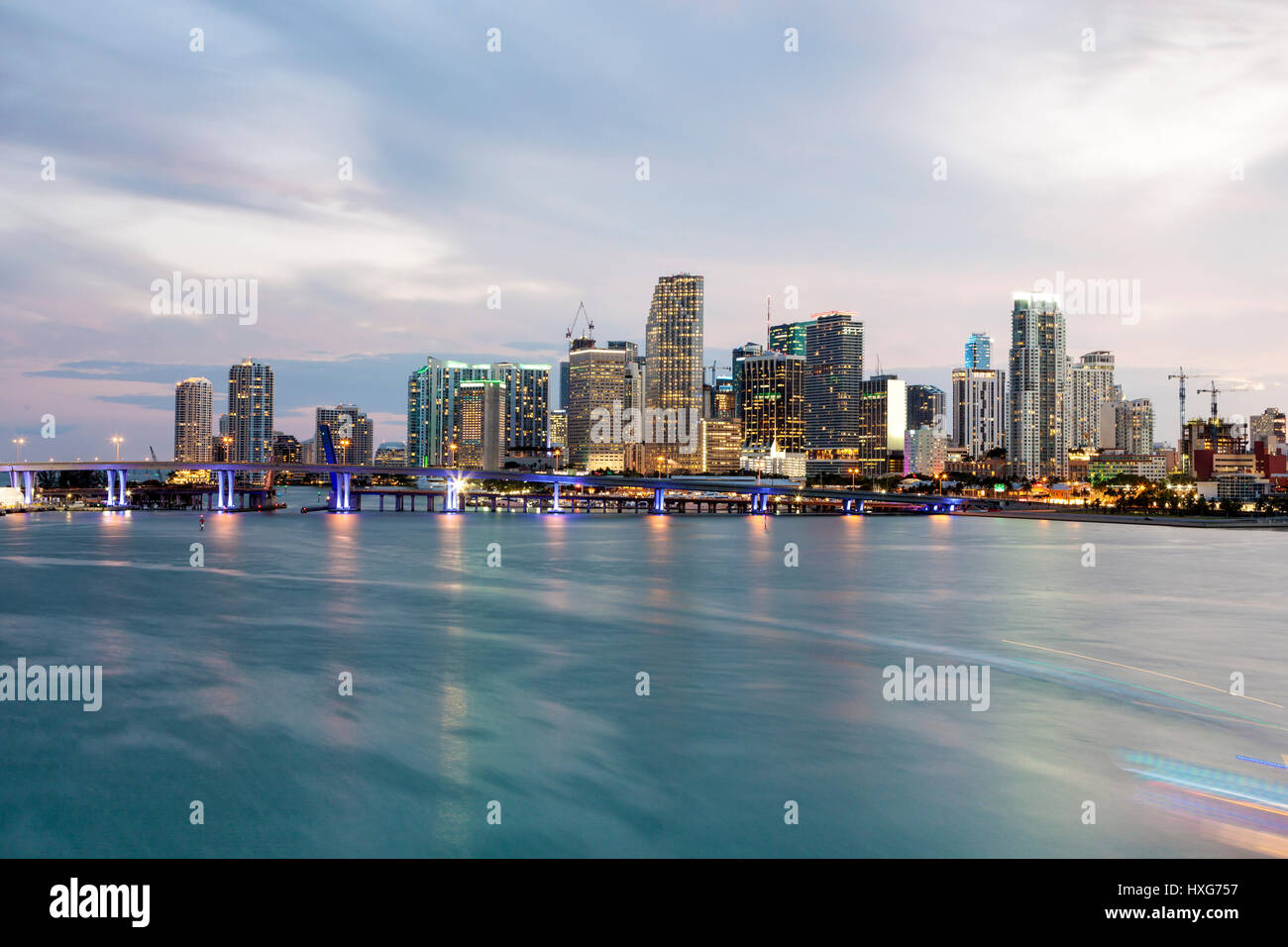 Panoramic skyline of downtown miami hi-res stock photography and images ...