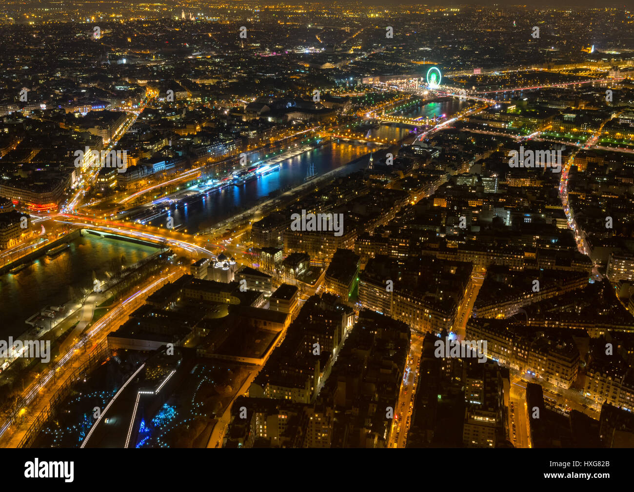 Paris streets night hi-res stock photography and images - Alamy