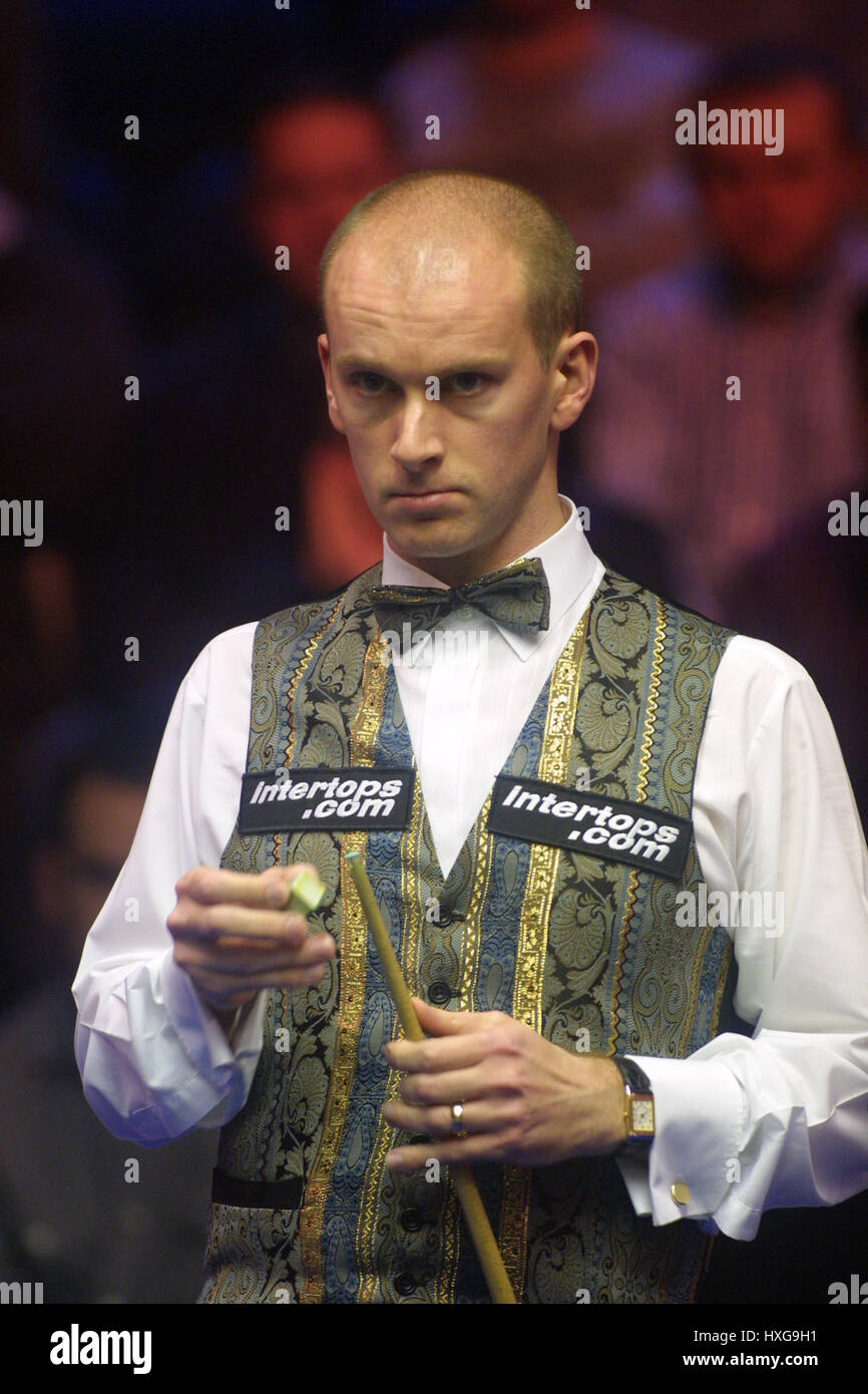 Peter ebdon 2001 hi-res stock photography and images - Alamy
