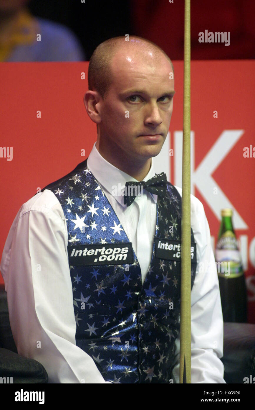 Peter ebdon england barbican centre hi-res stock photography and images ...