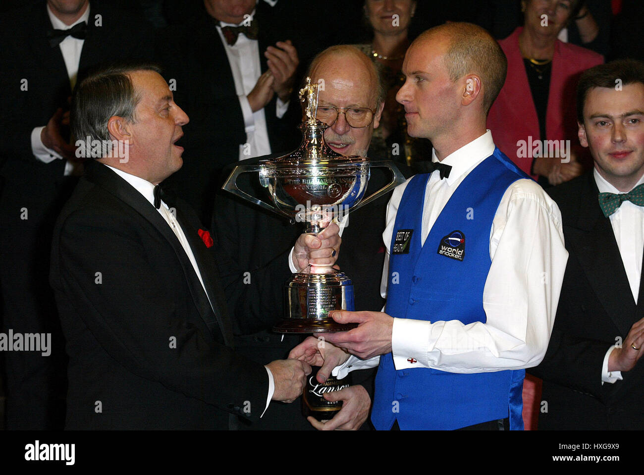 Peter ebdon world snooker champion hi-res stock photography and images ...