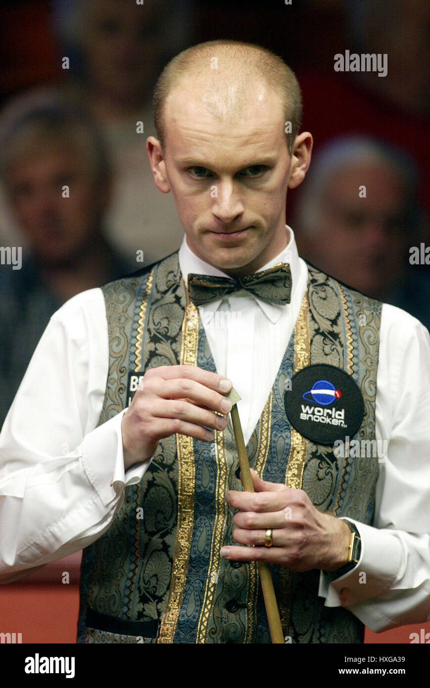 Peter Ebdon 2002 High Resolution Stock Photography and Images - Alamy