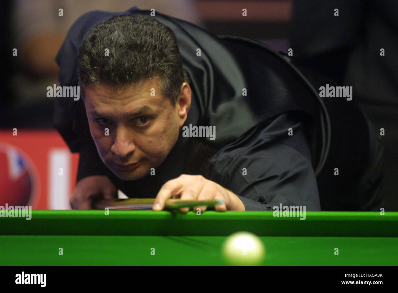 TONY DRAGO MALTA BARBICAN CENTRE YORK 09 December 2001 Stock Photo - Alamy