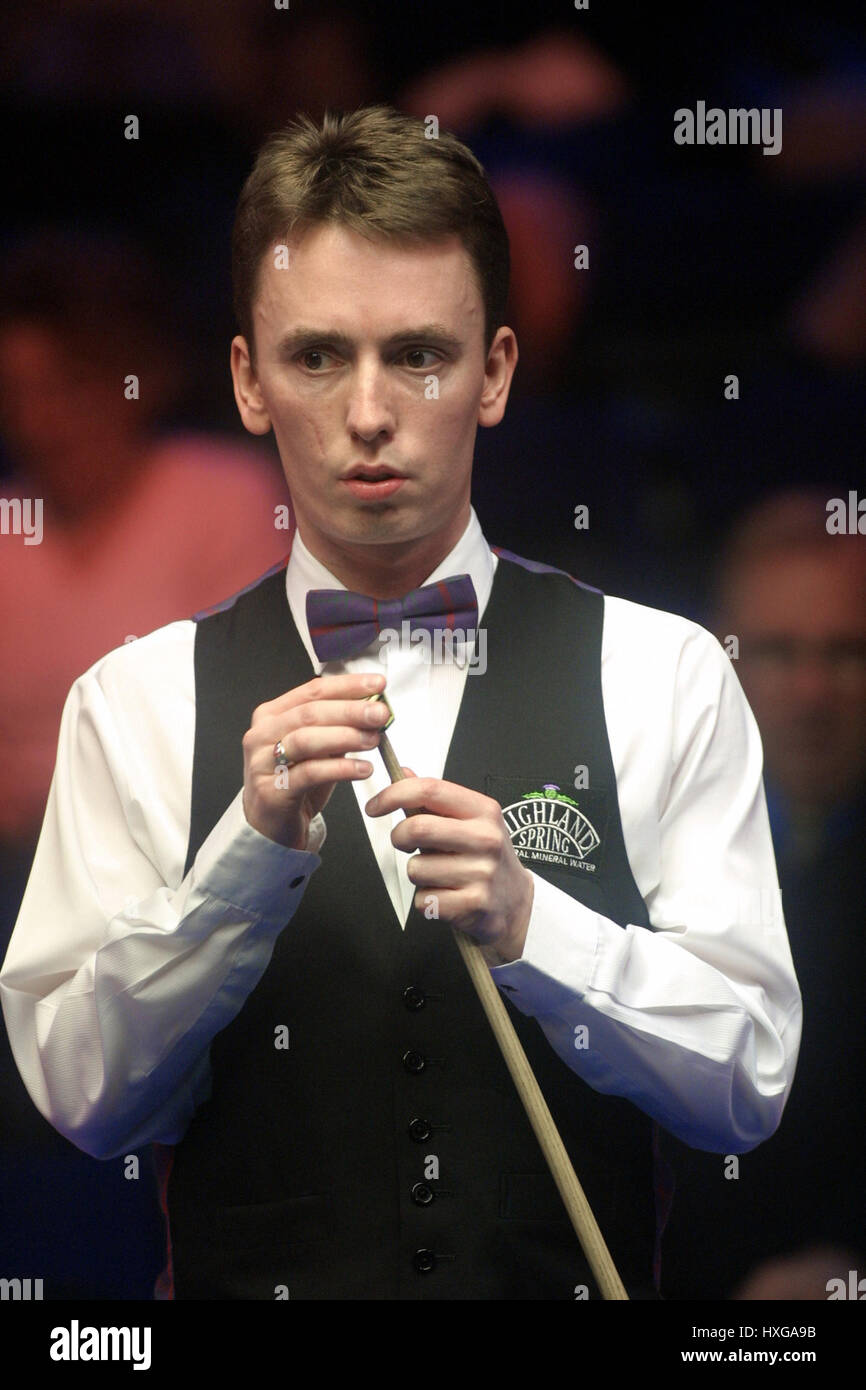 KEN DOHERTY IRELAND BARBICAN CENTRE YORK 11 December 2001 Stock Photo ...