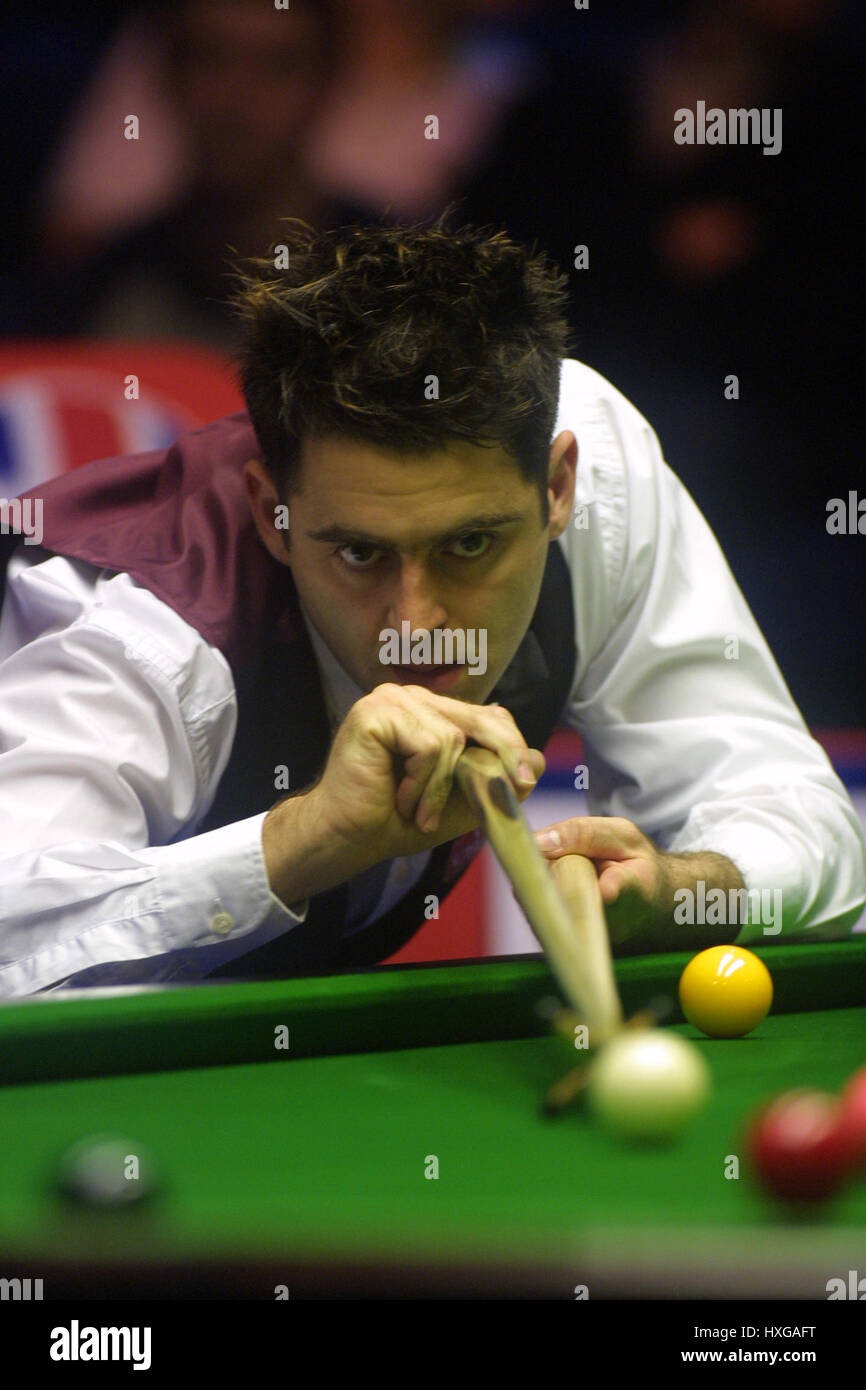 Ronnie o'sullivan 2001 hi-res stock photography and images - Alamy