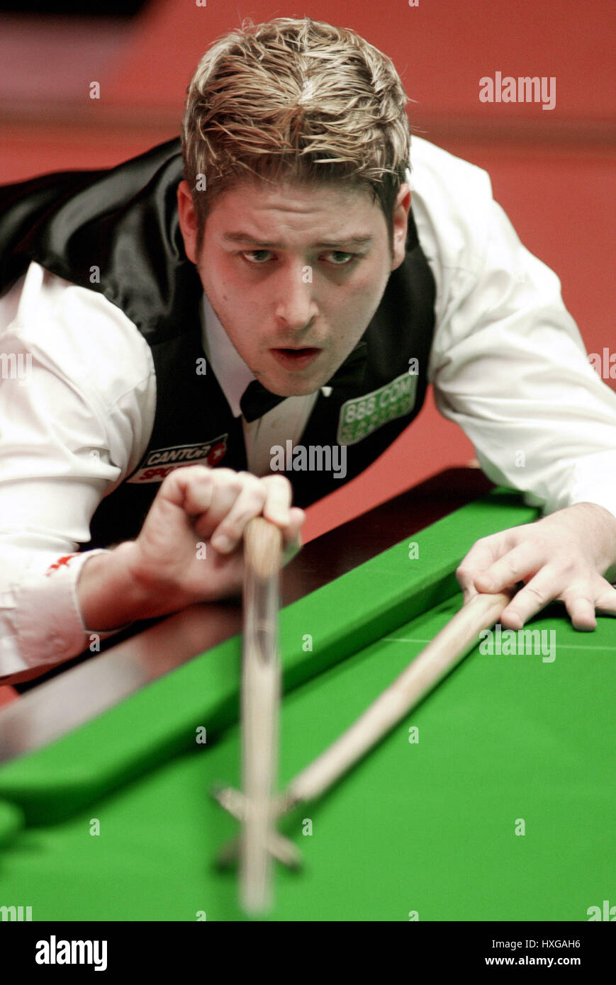 MATTHEW STEVENS WALES THE CRUCIBLE THEATRE SHEFFIELD 17 April 2004 ...