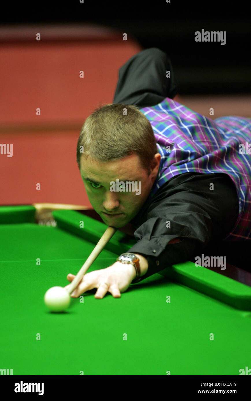 STEPHEN HENDRY SCOTLAND THE CRUCIBLE THEATRE SHEFFIELD 28 April 2004 ...