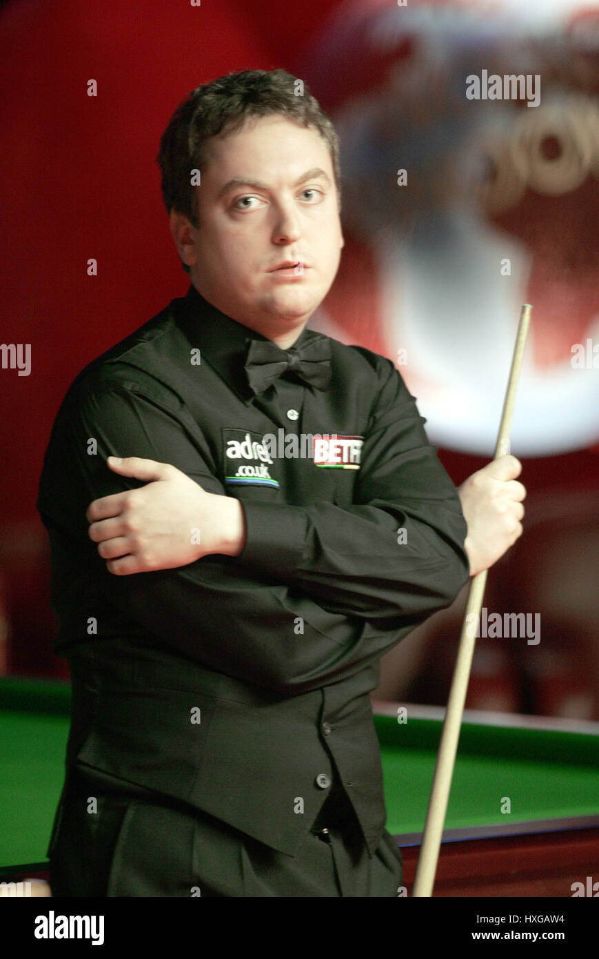 The 2004 embassy world snooker championships hi-res stock photography ...