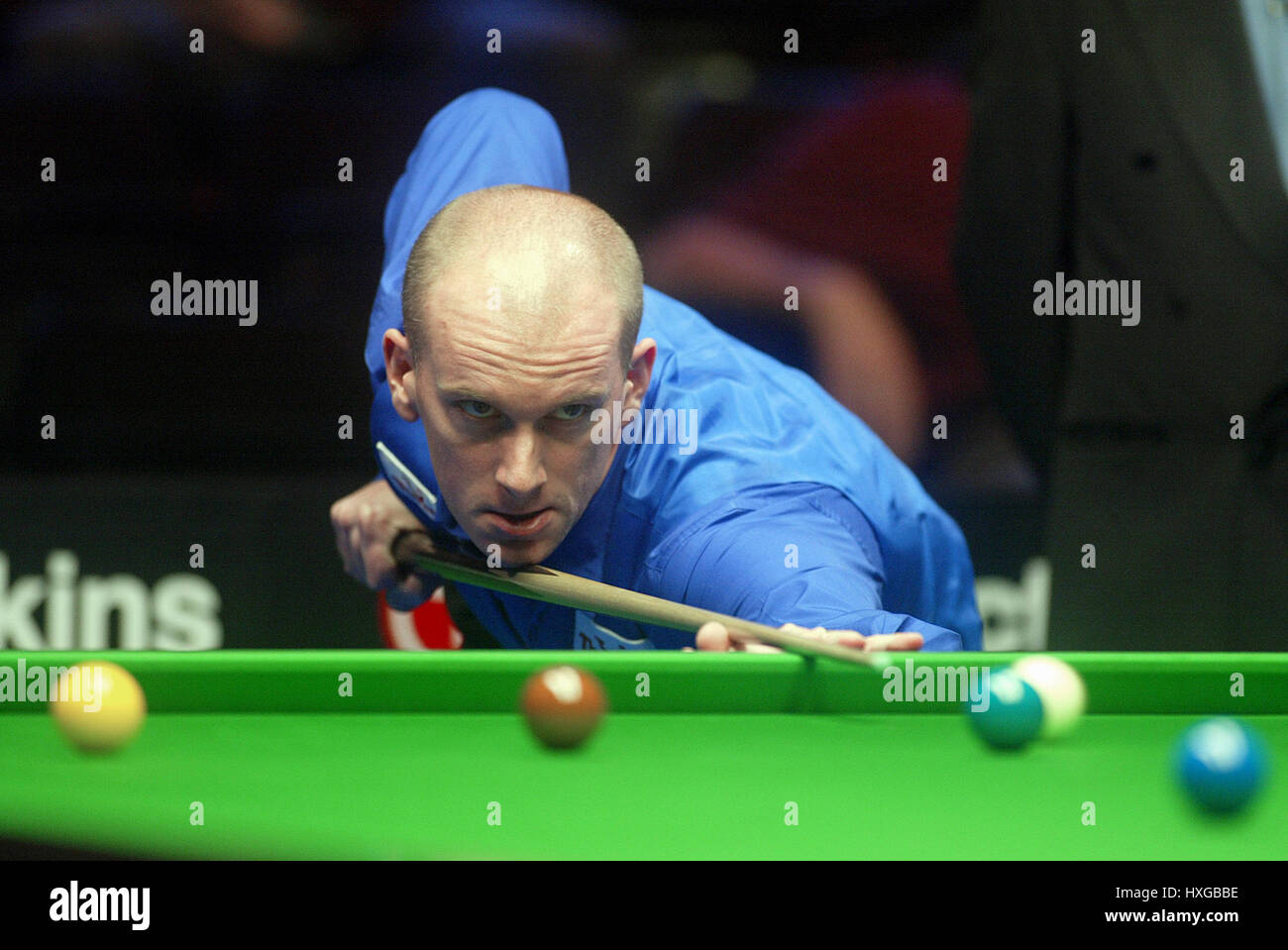Peter ebdon 2003 hi-res stock photography and images - Alamy