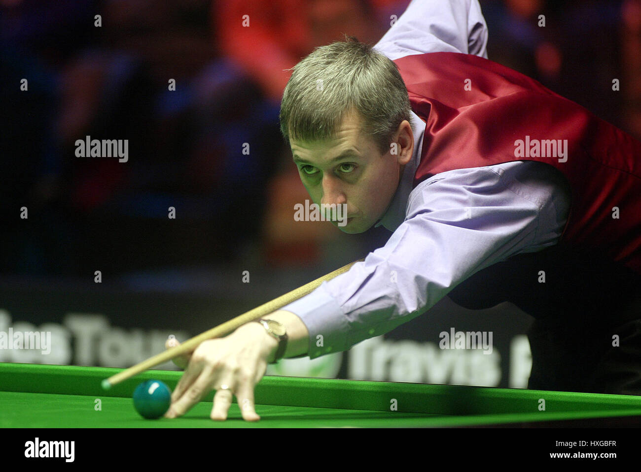 Nigel bond snooker hi-res stock photography and images - Alamy