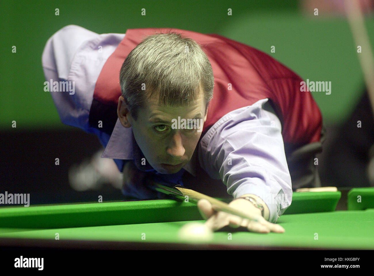 Nigel bond snooker hi-res stock photography and images - Alamy