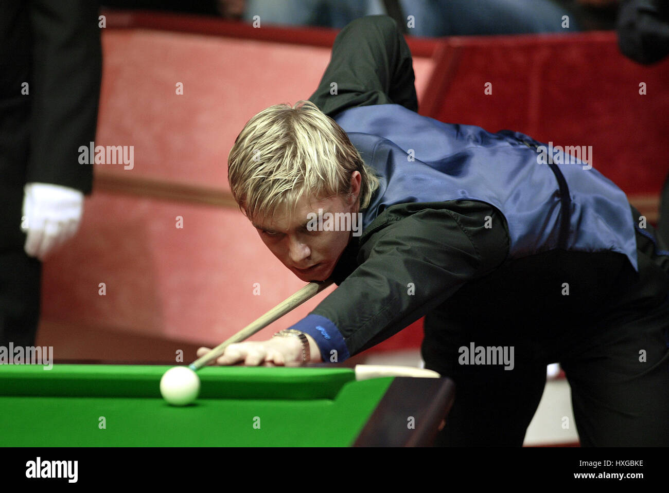 PAUL HUNTER EMBASSY WORLD SNOOKER CRUCIBLE SHEFFIELD ENGLAND 23 April ...