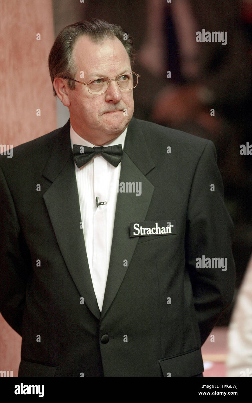 STUART BENNET REFEREE CRUCIBLE SHEFFIELD ENGLAND 20 April 2003 Stock ...