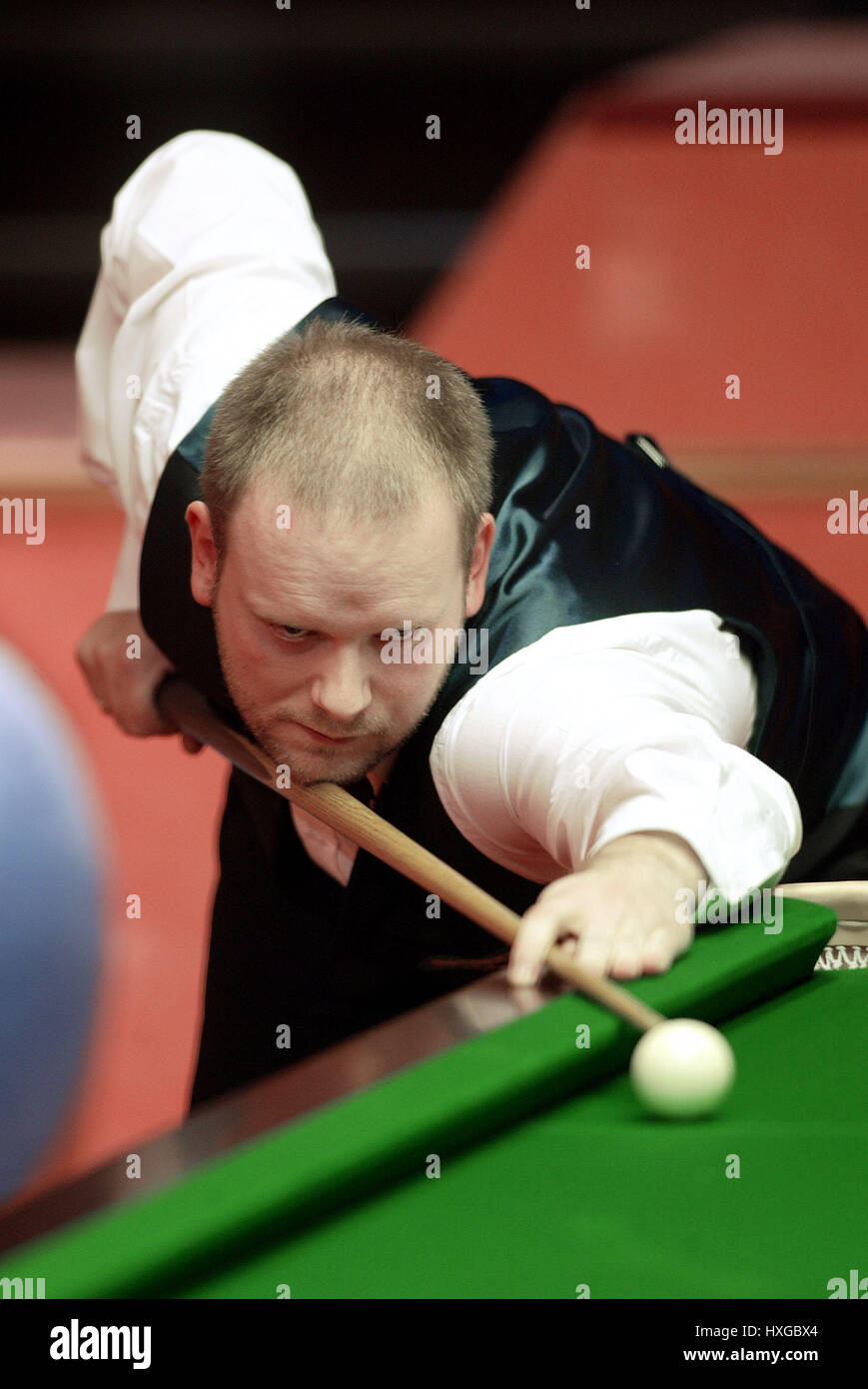 SEAN STOREY ENGLAND CRUCIBLE SHEFFIELD ENGLAND 20 April 2003 Stock ...