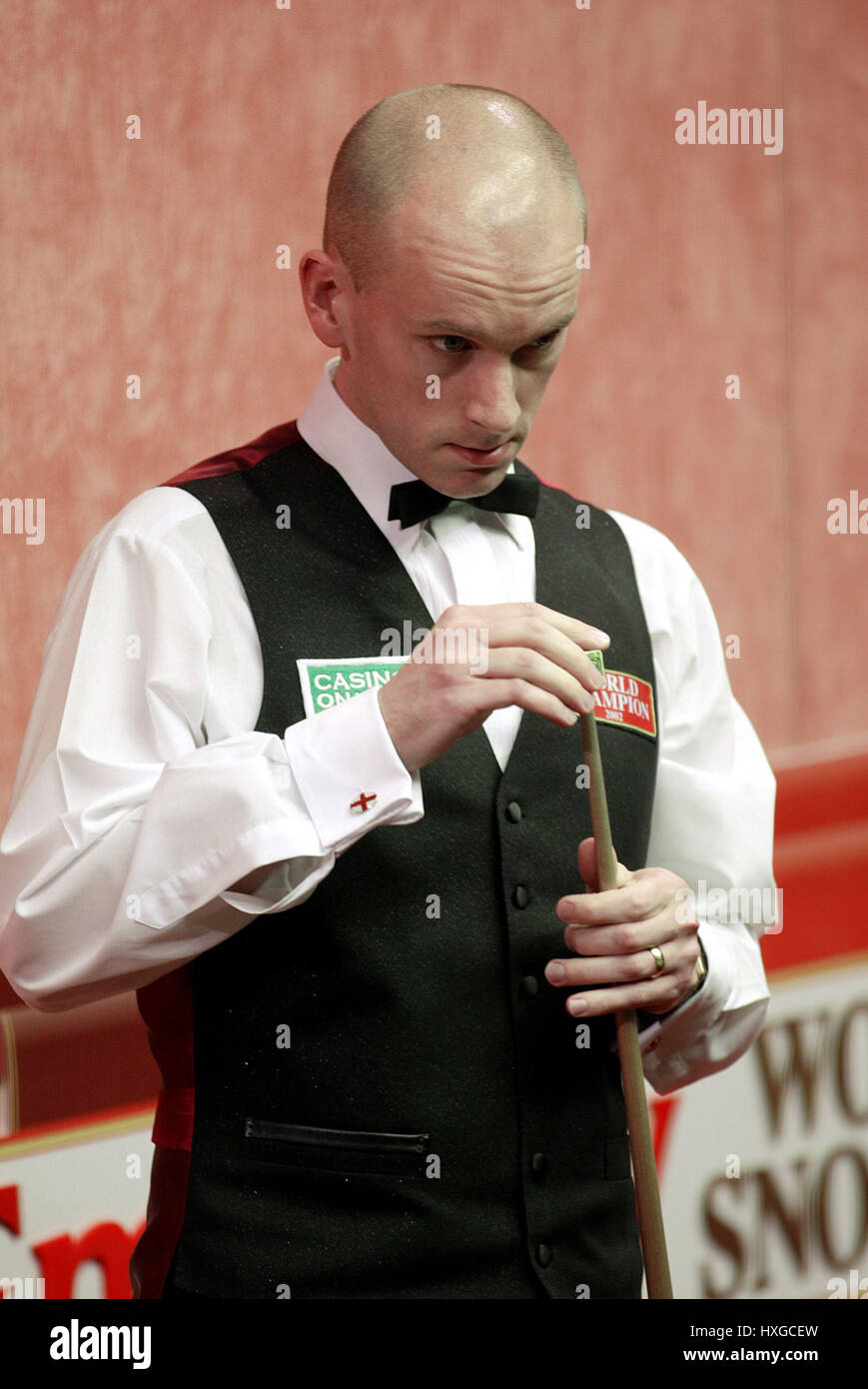 Peter ebdon 2003 hi-res stock photography and images - Alamy