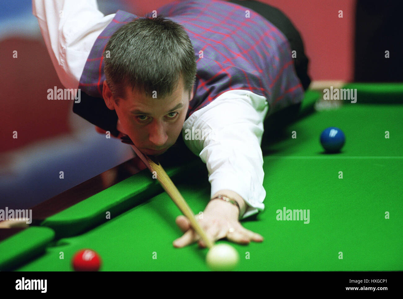 NIGEL BOND ENGLAND 18 April 2000 Stock Photo - Alamy