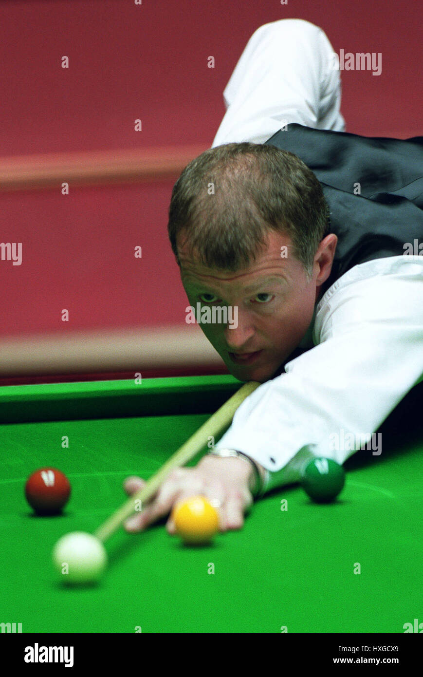STEVE DAVIS ENGLAND 18 April 2000 Stock Photo - Alamy