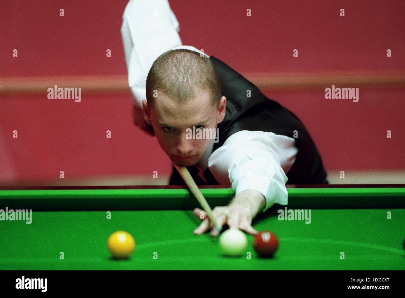GRAEME DOTT SCOTLAND 19 April 2000 Stock Photo - Alamy