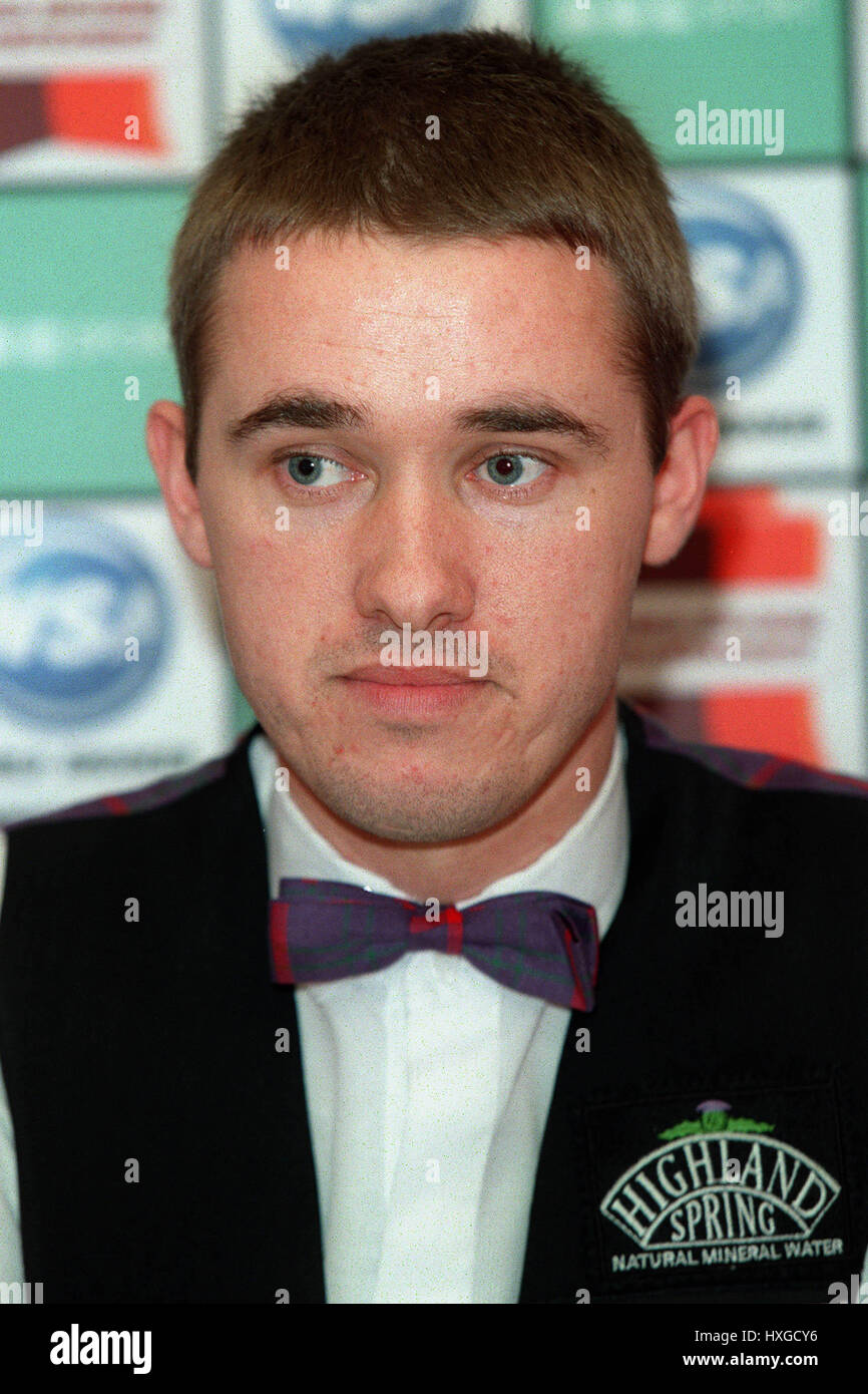 Stephen hendry 1999 hi-res stock photography and images - Alamy