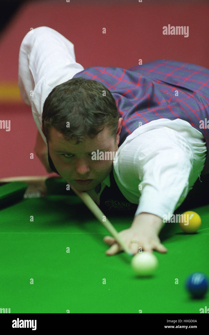 Embassy world snooker lee hi-res stock photography and images - Alamy