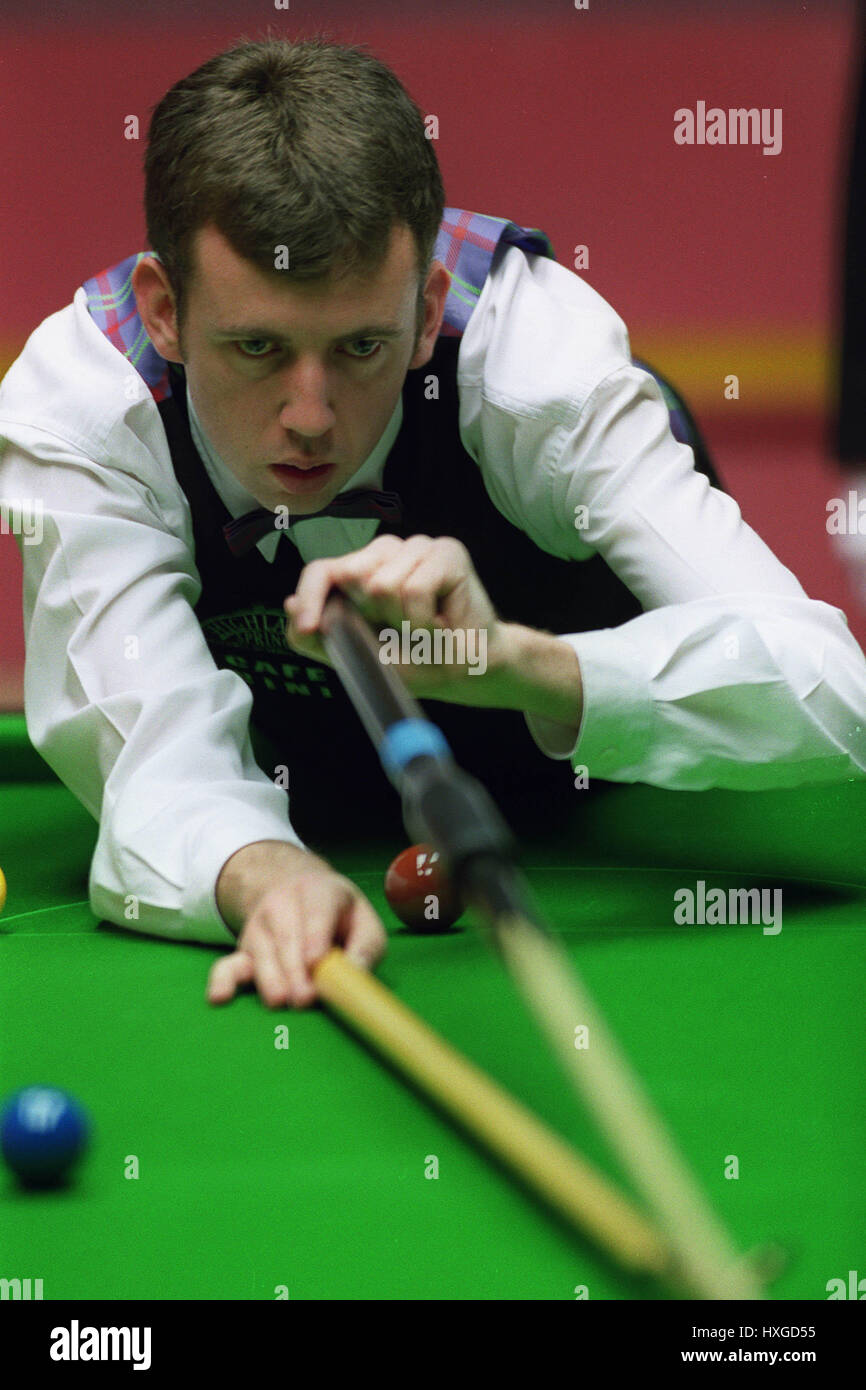 MARK WILLIAMS . EMBASSY WORLD CHAMPIONSHIPS 22 April 1999 Stock Photo ...