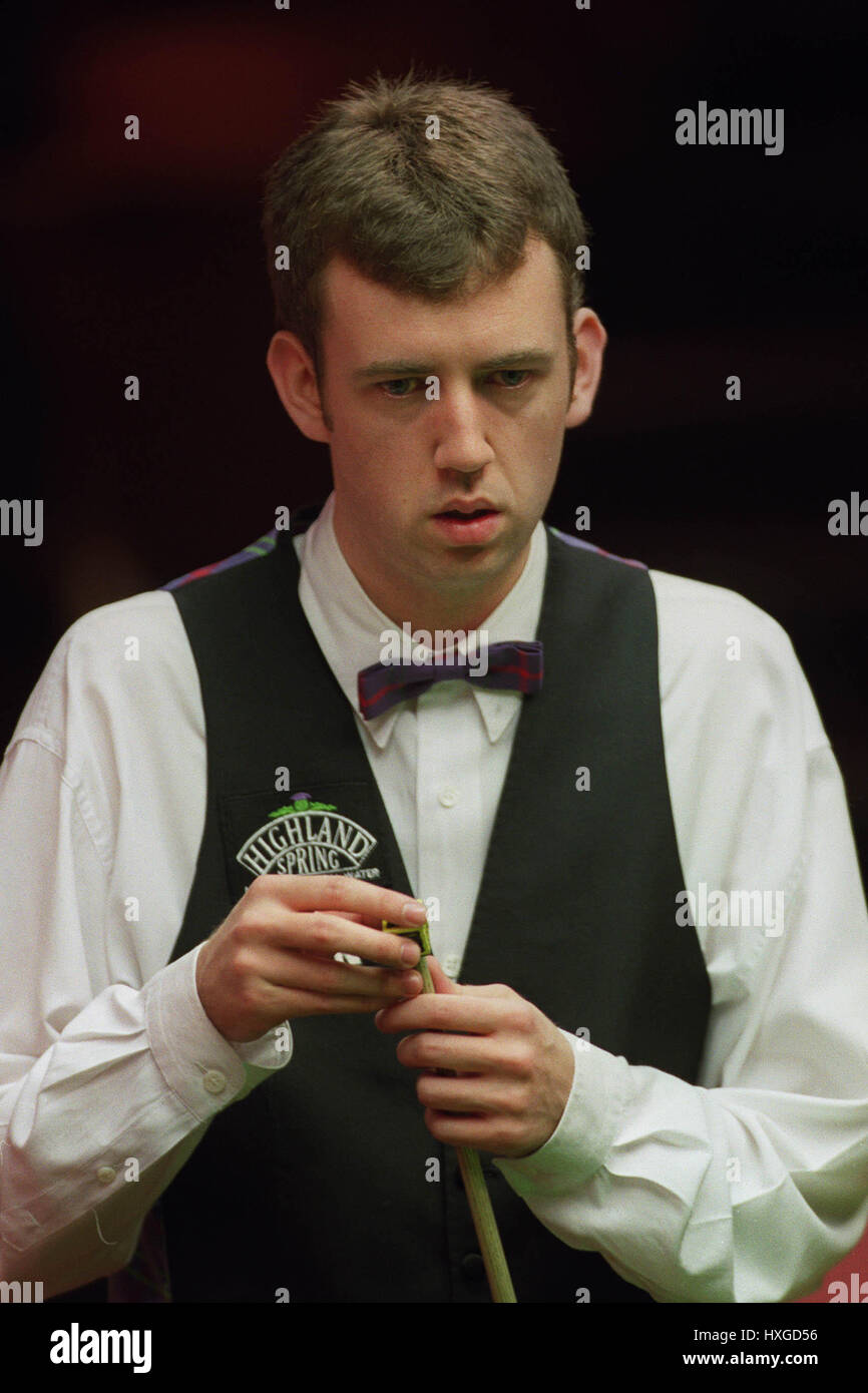 MARK WILLIAMS . EMBASSY WORLD CHAMPIONSHIPS 22 April 1999 Stock Photo ...